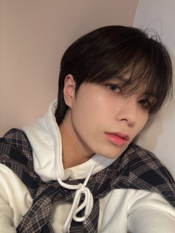 E-Last Yejun Profile